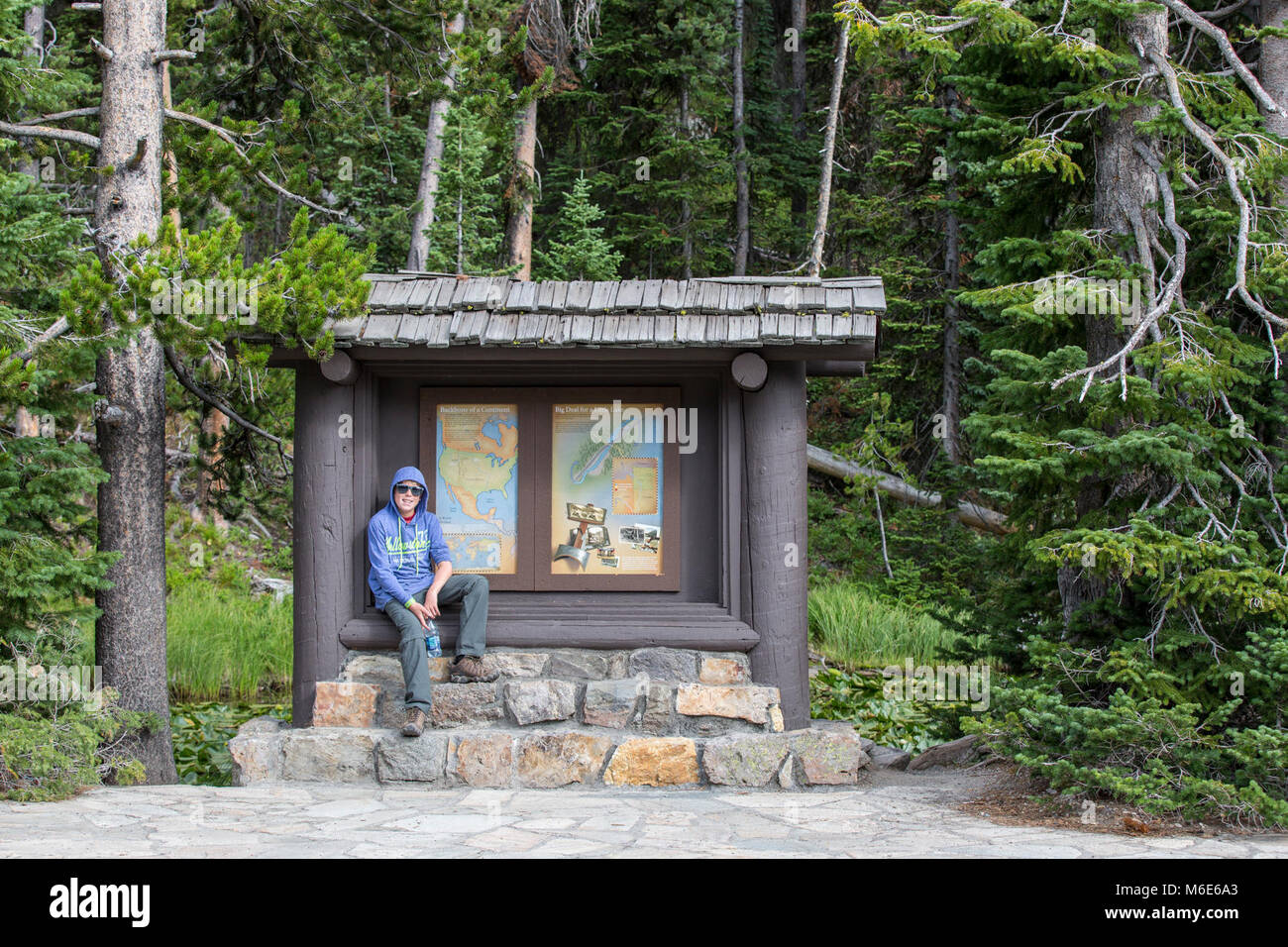 Hanging out at the Continental Divide (Isa Lake Stock Photo - Alamy
