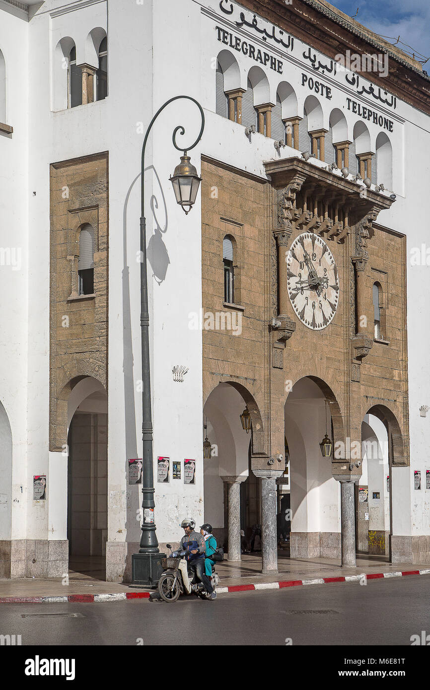 Post office building, Mohammed V avenue, Rabat. Morocco Stock Photo - Alamy