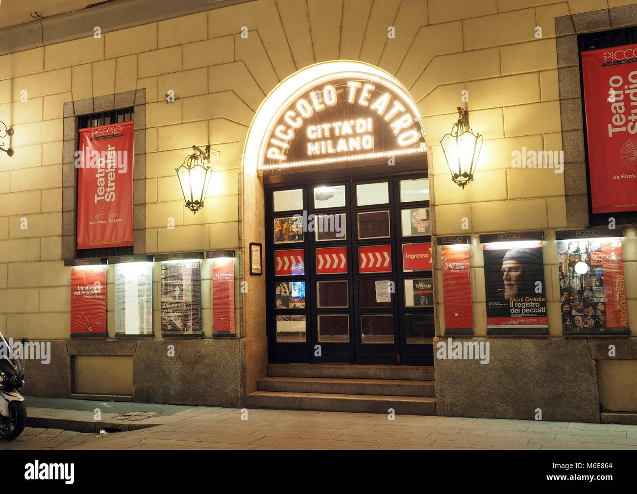 Piccolo teatro theater of europe hi-res stock photography and images ...