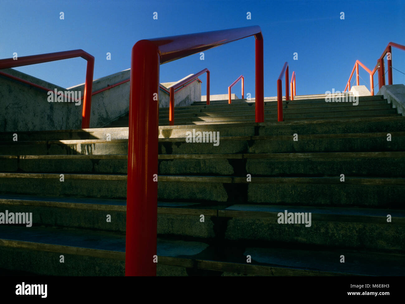Concrete railings hi-res stock photography and images - Alamy