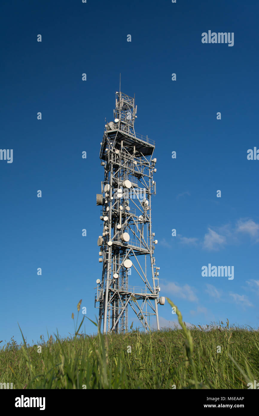 Mobile data hi-res stock photography and images - Alamy