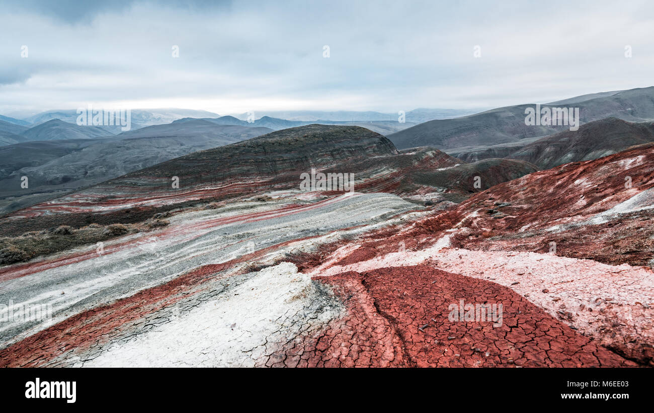 Striped rock hi-res stock photography and images - Alamy