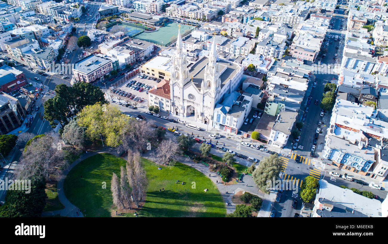 Washington square church hi-res stock photography and images - Alamy