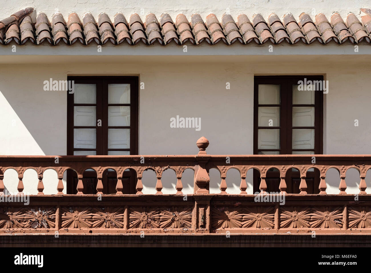 Traditional wooden balcony, windows, San Cristobal de La Laguna ...