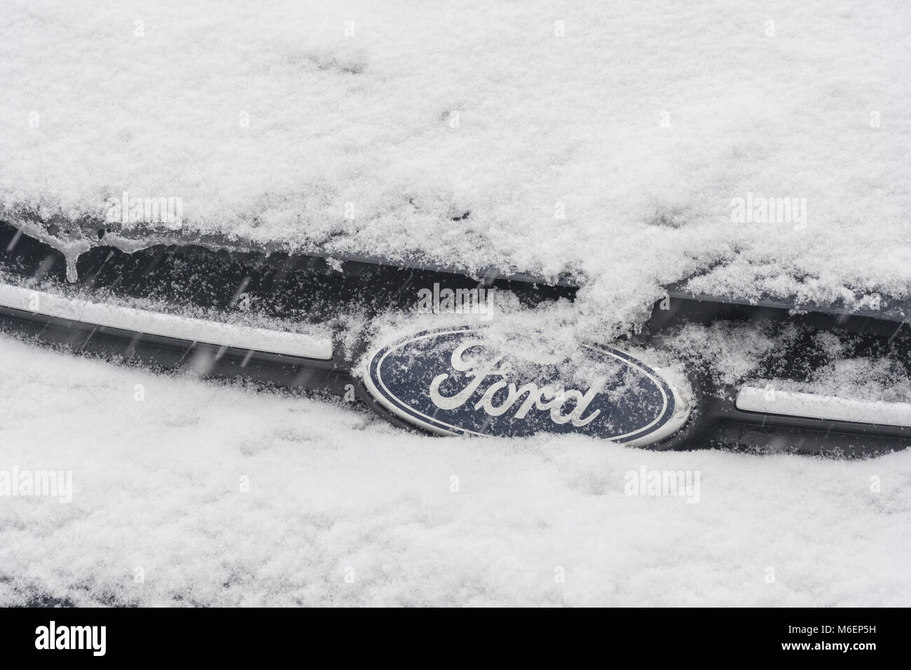 Snow covered car bonnet during the 2018 Beast from the East polar ...