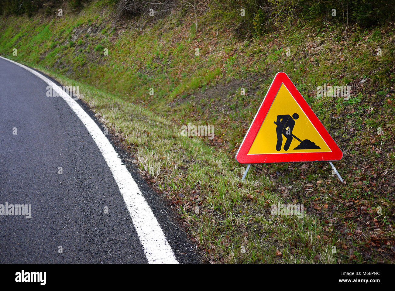 Triangle road sign hi-res stock photography and images - Alamy