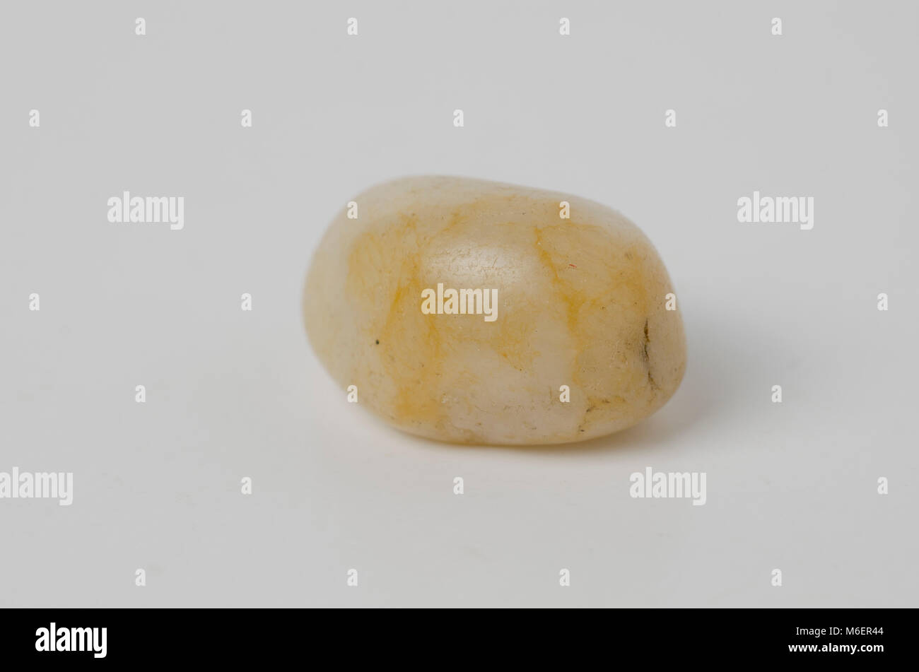 Coloured rock and small stones hi-res stock photography and images - Alamy