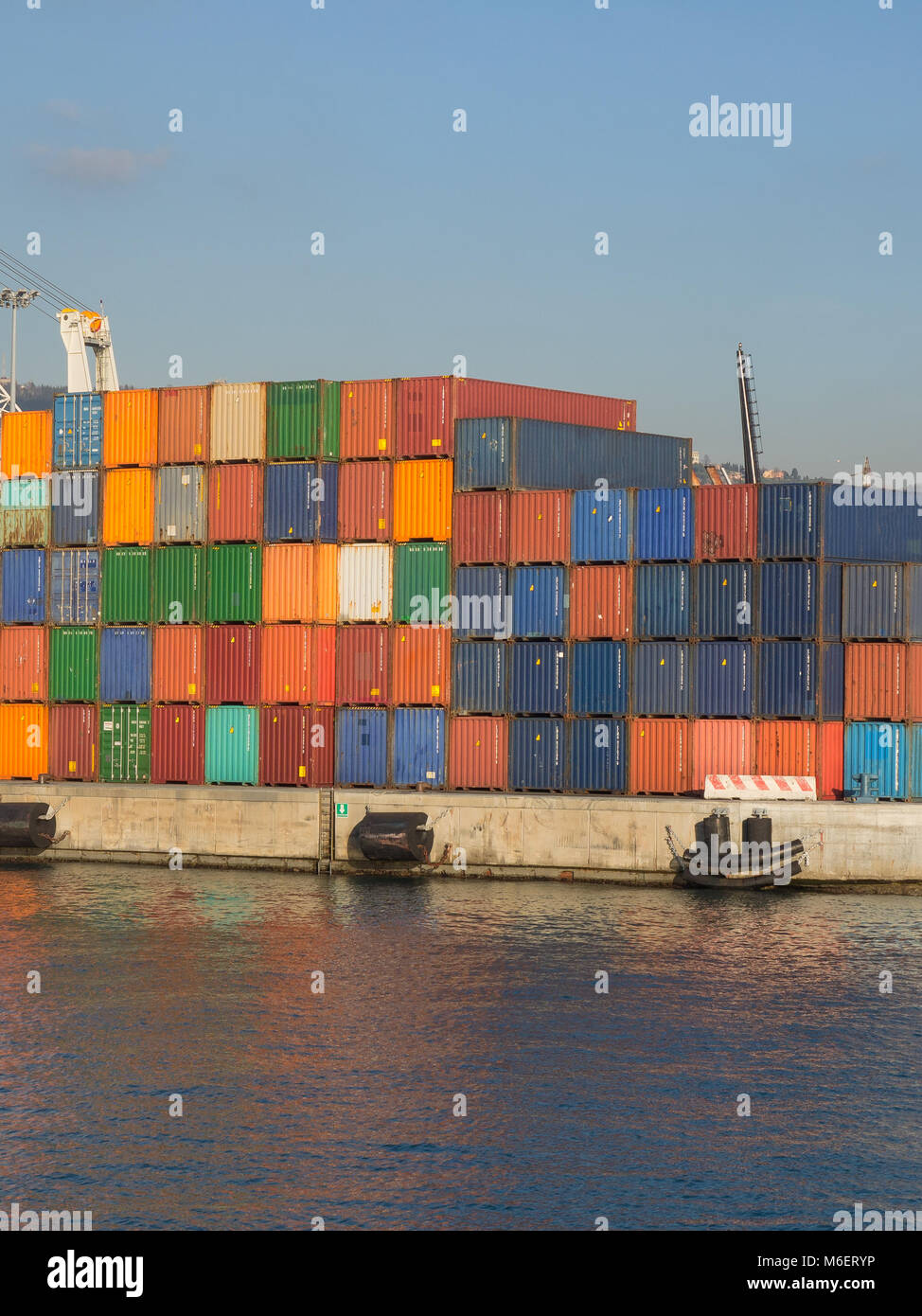 Row blue metal shipping containers hi-res stock photography and images ...