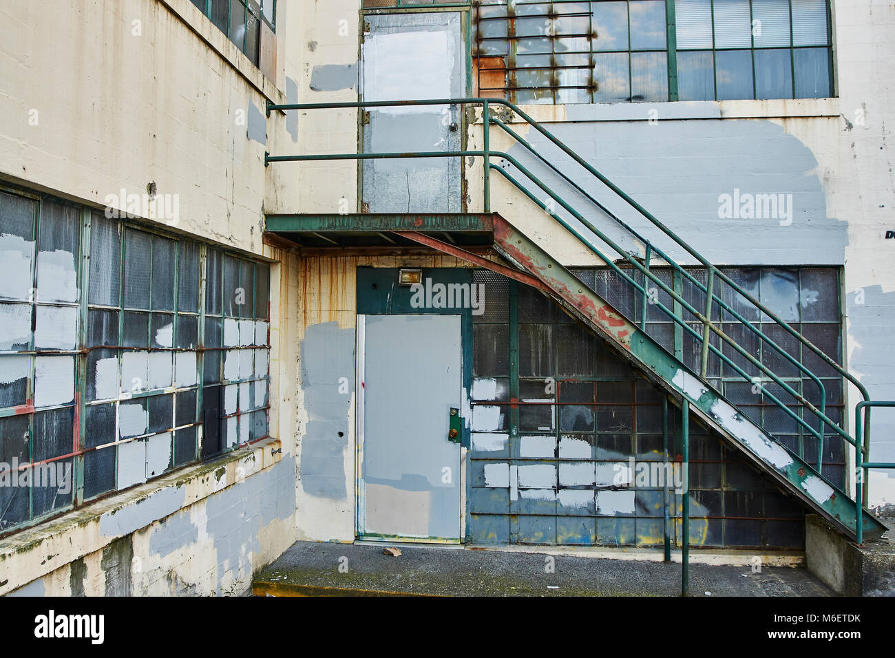 Rundow modernist hi-res stock photography and images - Alamy