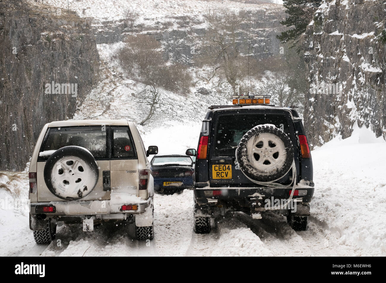 March 2018 Pair of 4x4 vehicles come to rescue of a stuck car in the ...
