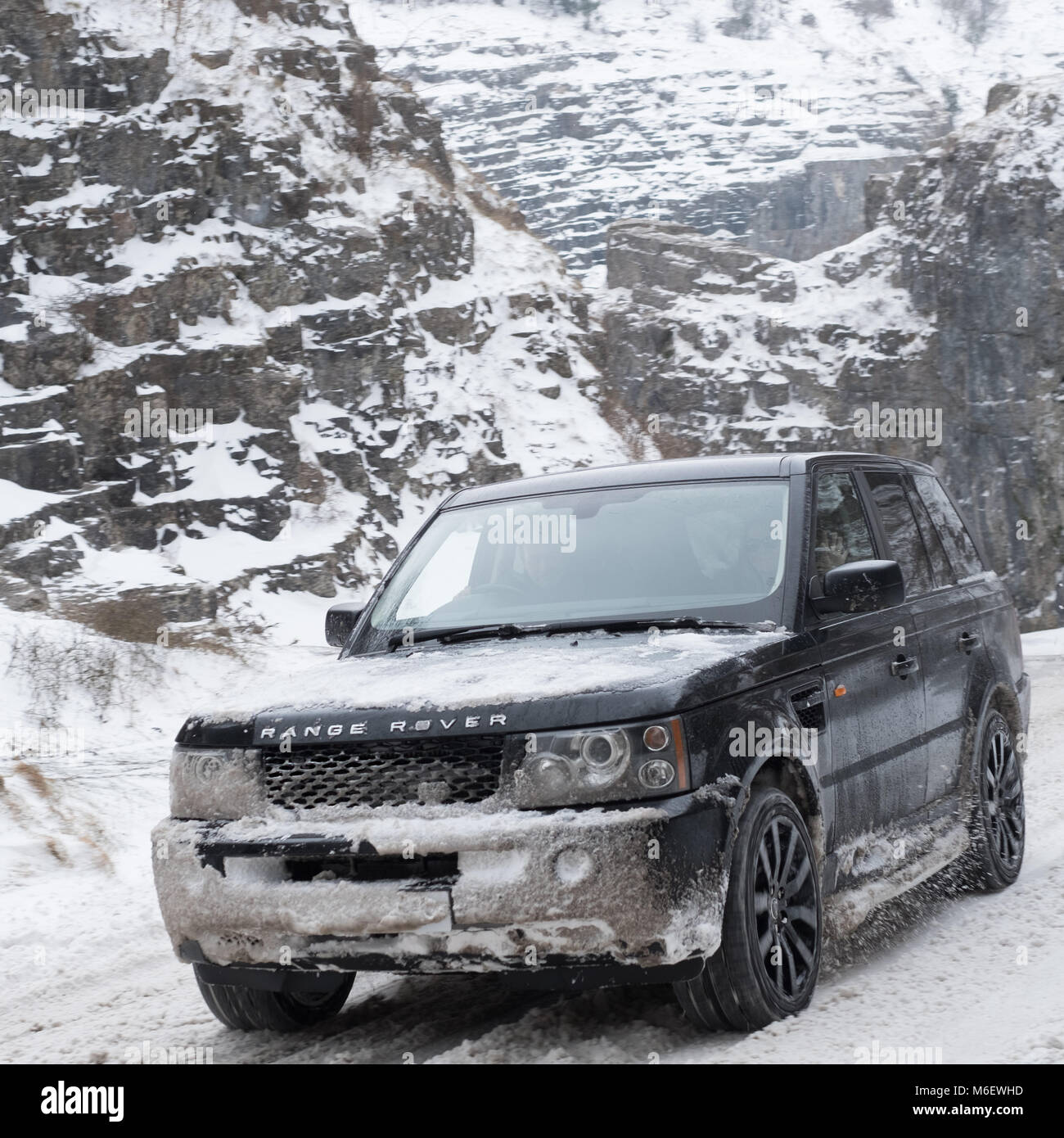 Posh boys hi-res stock photography and images - Alamy