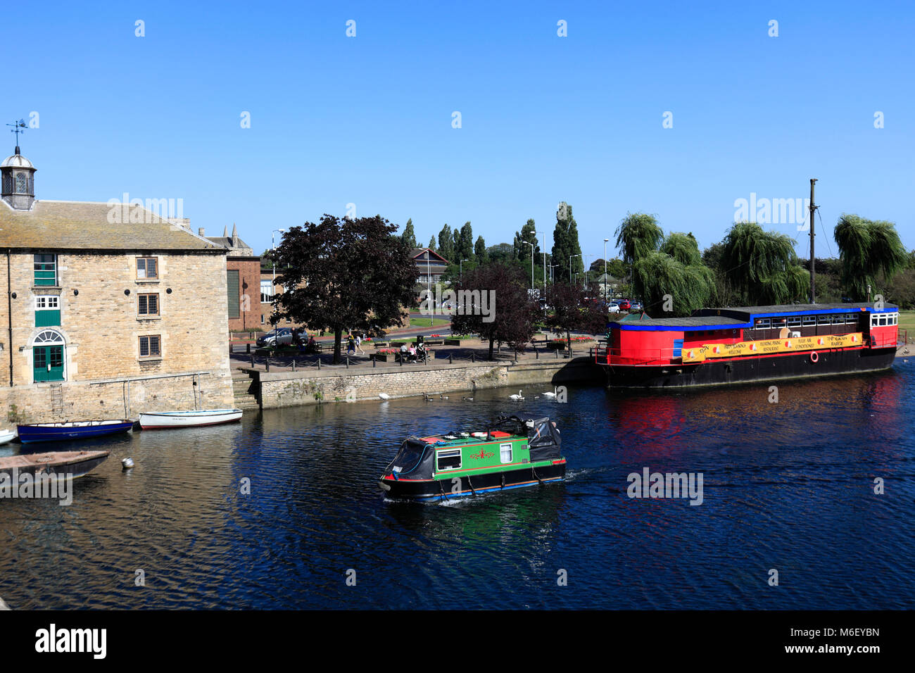 Peterborough embankment hi-res stock photography and images - Alamy