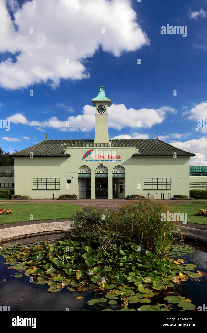 Lido peterborough swimming pool hi-res stock photography and images - Alamy
