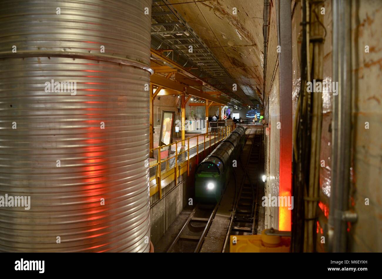 London post office railway hi-res stock photography and images - Alamy