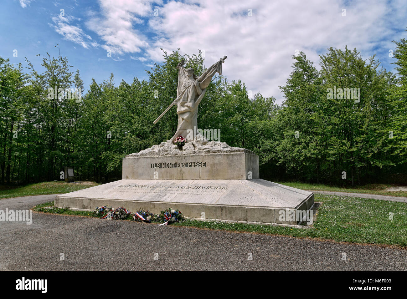 Mort homme memorial hi-res stock photography and images - Alamy