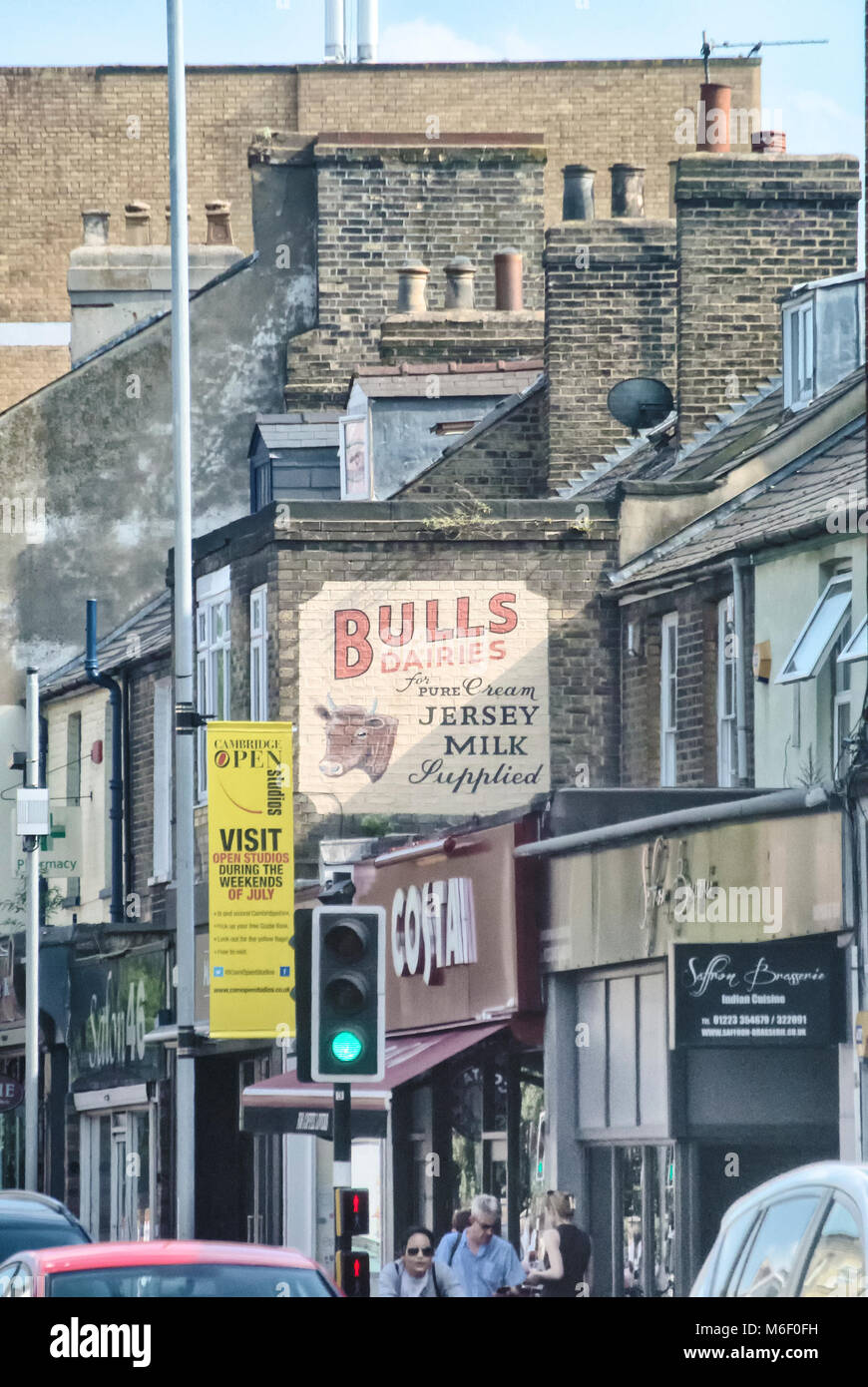Cambridge street signs hi-res stock photography and images - Alamy