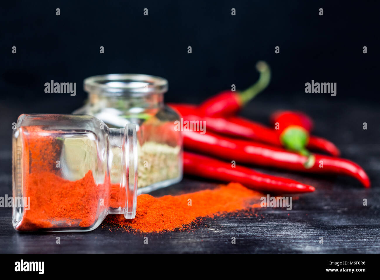 Colorful spice jars hi-res stock photography and images - Alamy