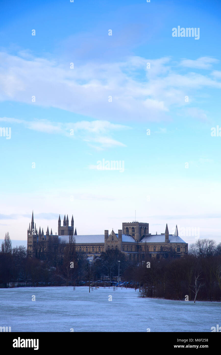Cathedrals in snow winter snow over peterborough cathedral hi-res stock ...
