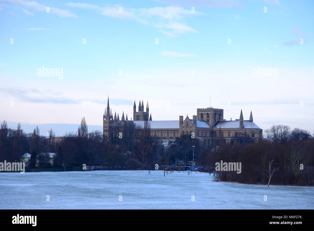 Cathedrals in snow winter snow over peterborough cathedral hi-res stock ...
