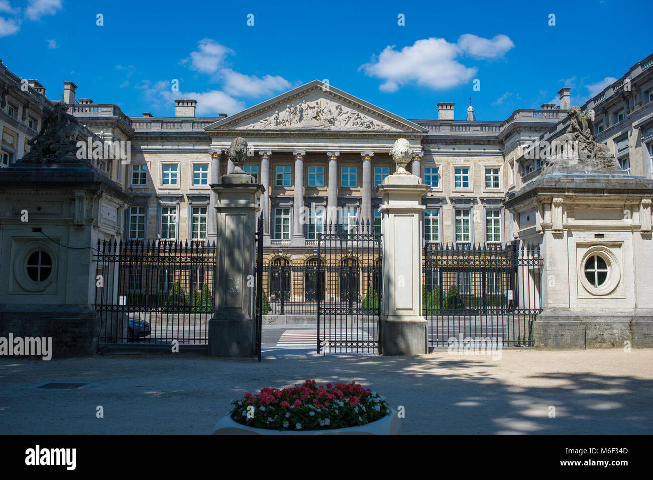 Belgian parliament hi-res stock photography and images - Alamy