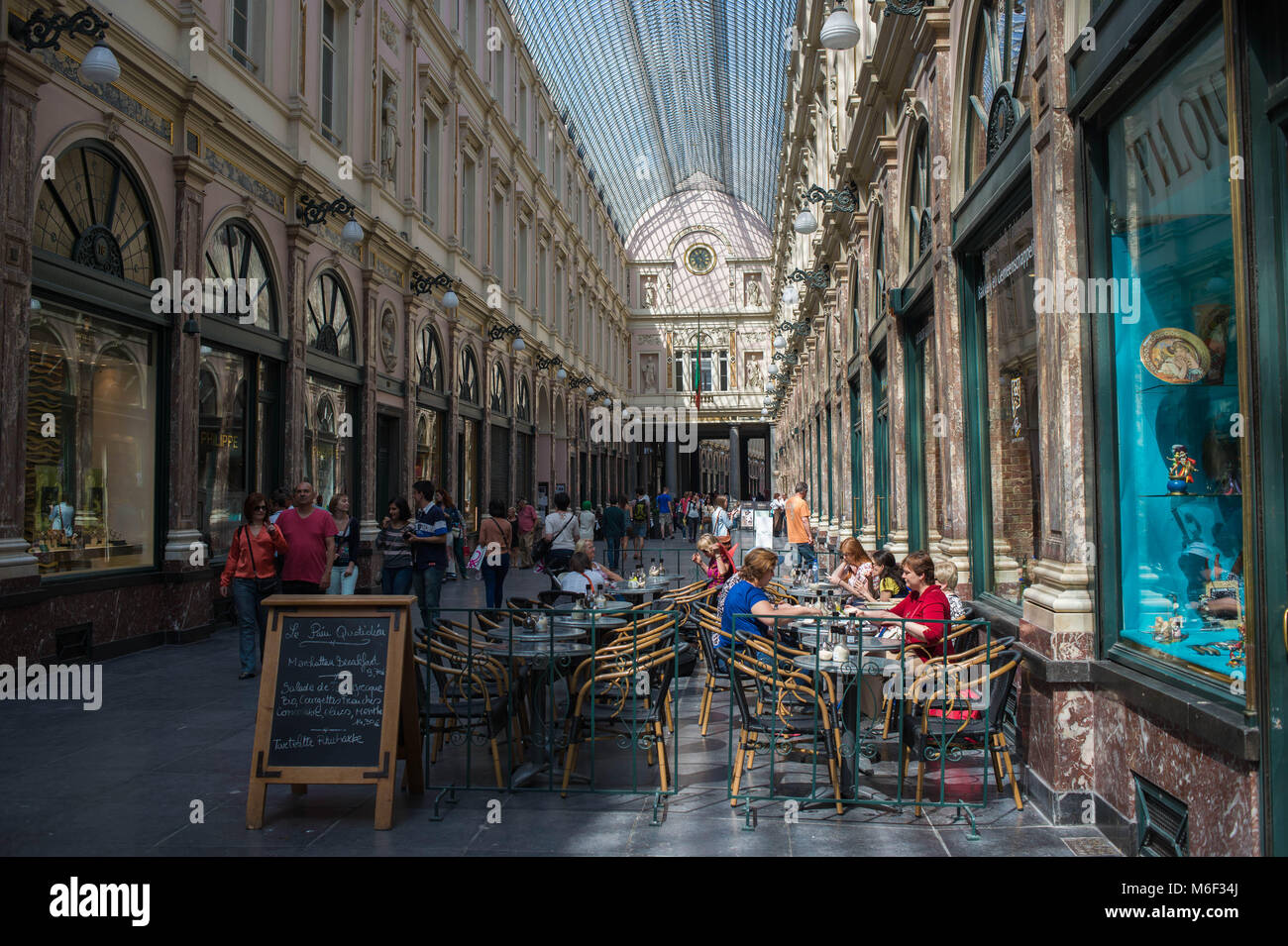 St hubert hi-res stock photography and images - Alamy