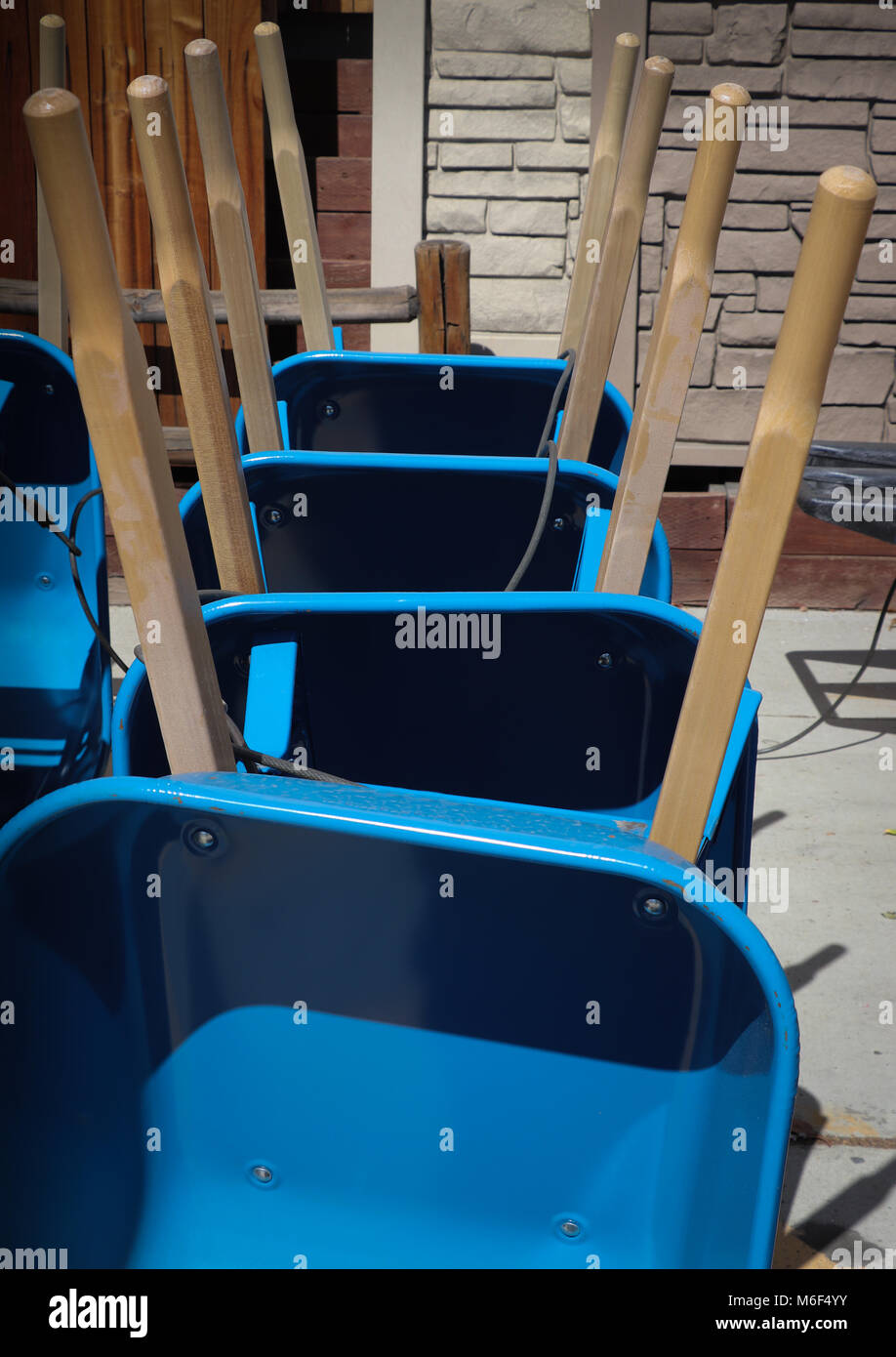 Upright wheelbarrows hi-res stock photography and images - Alamy