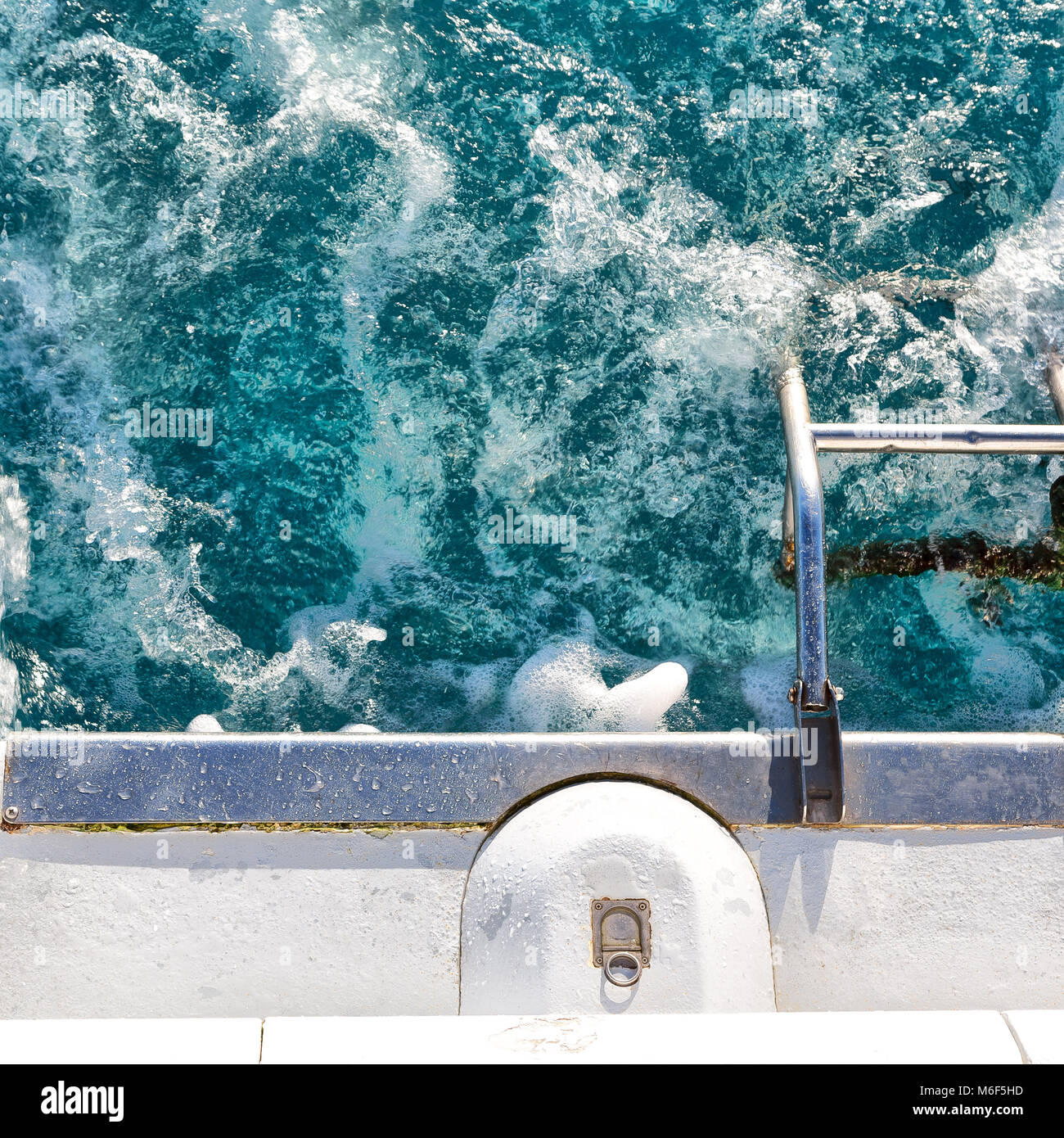 in australia ocean the rear of a catamaran yacht and sea Stock Photo ...
