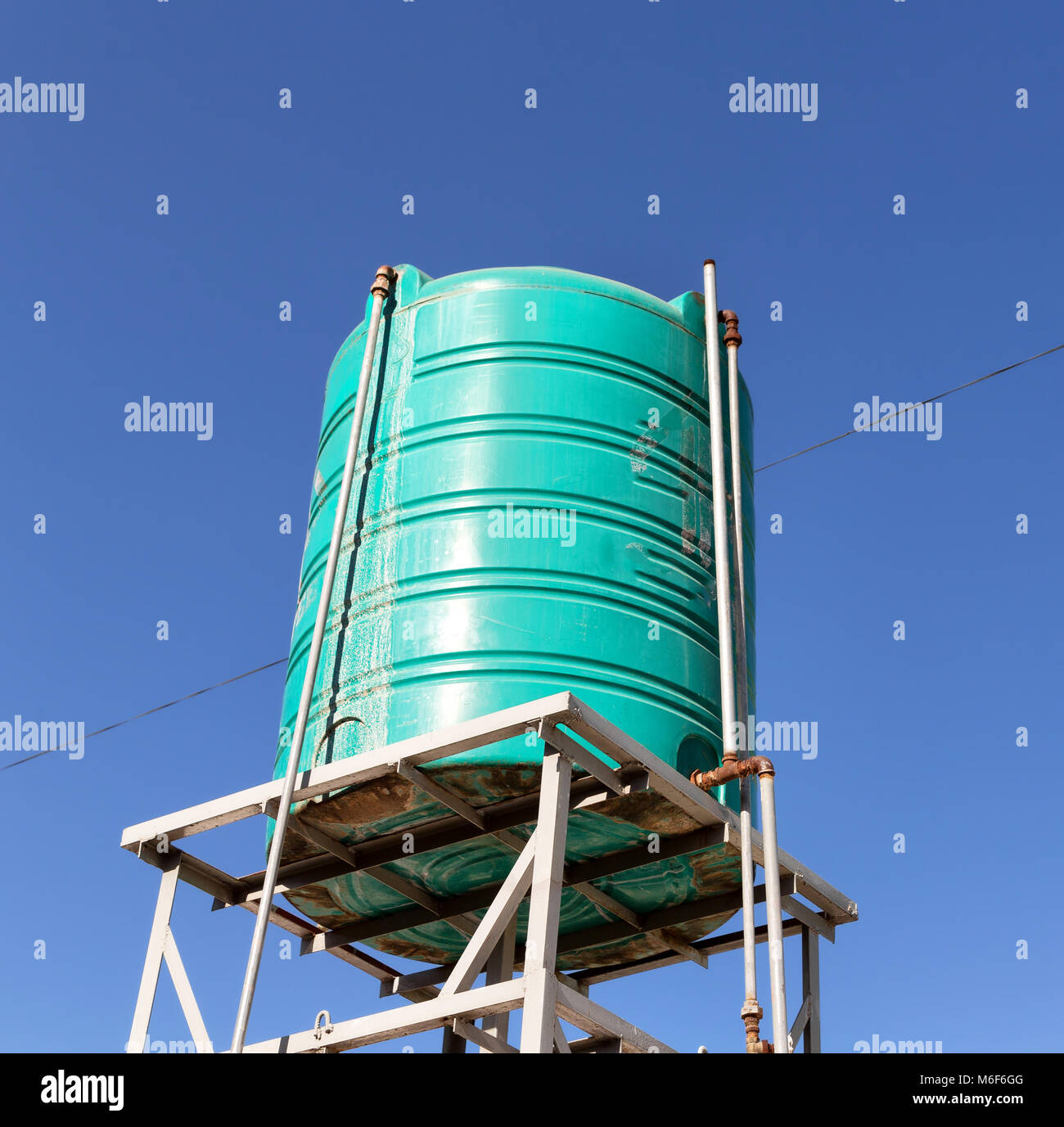 Building exterior roof top water storage tank hi-res stock photography ...