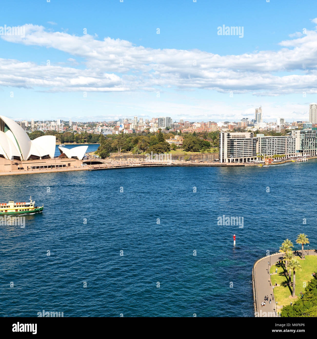AUSTRALIA,SYDNEY-CIRCA AUGUST 2017-opera house and the boat Stock Photo ...