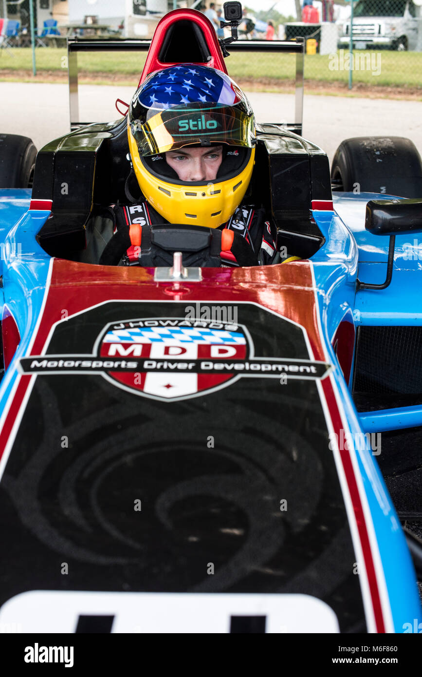 Team chevy racing hi-res stock photography and images - Alamy