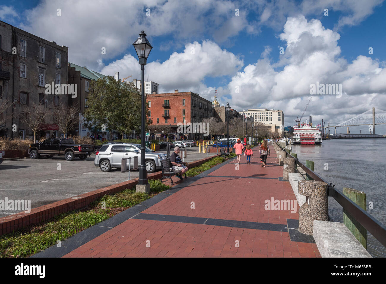 Savannah Georgia River Queen as seen from River Street in Sanvannah ...