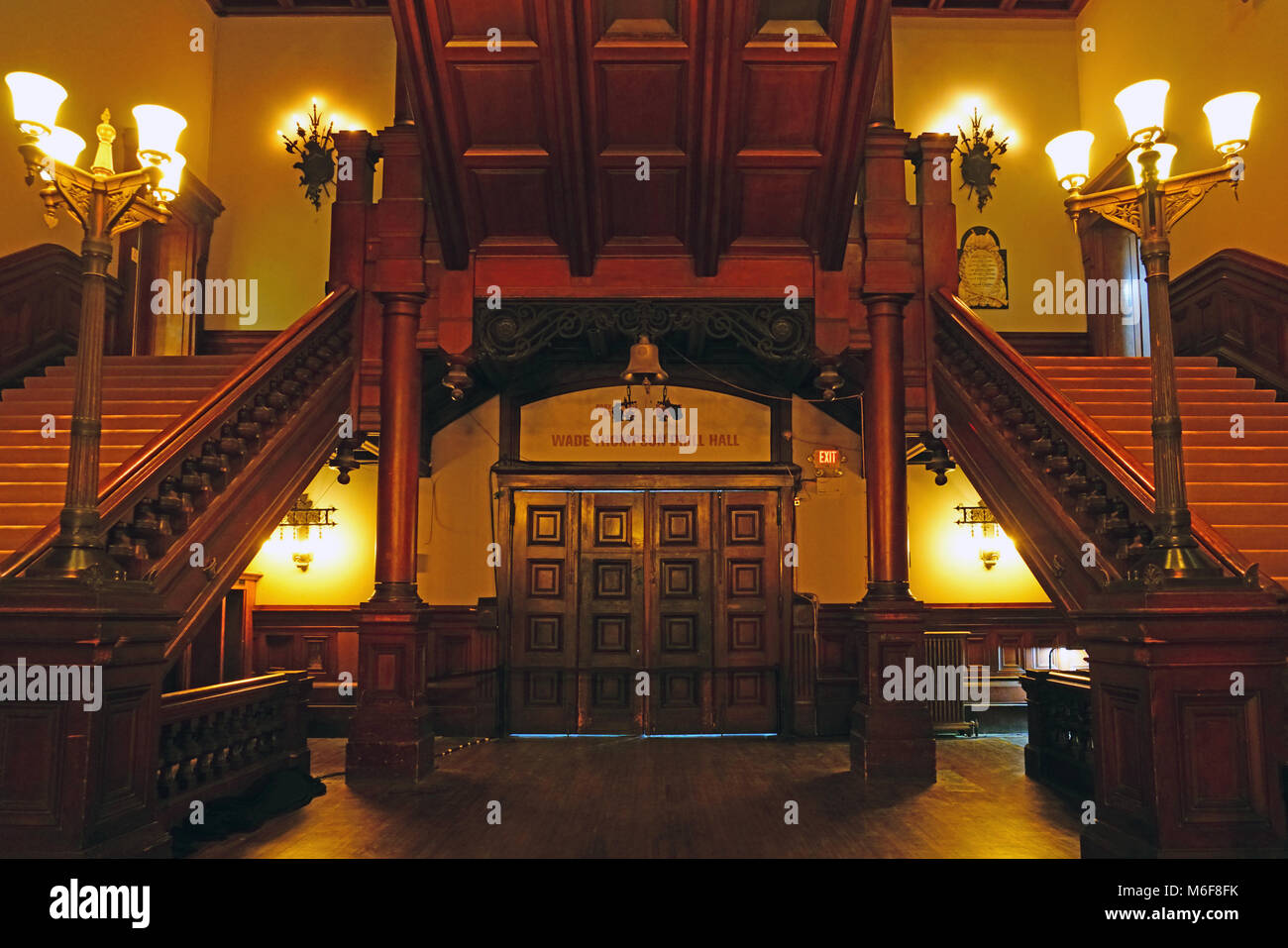 Exterior view of the Seventh Regiment Armory (Park Avenue Armory), a ...