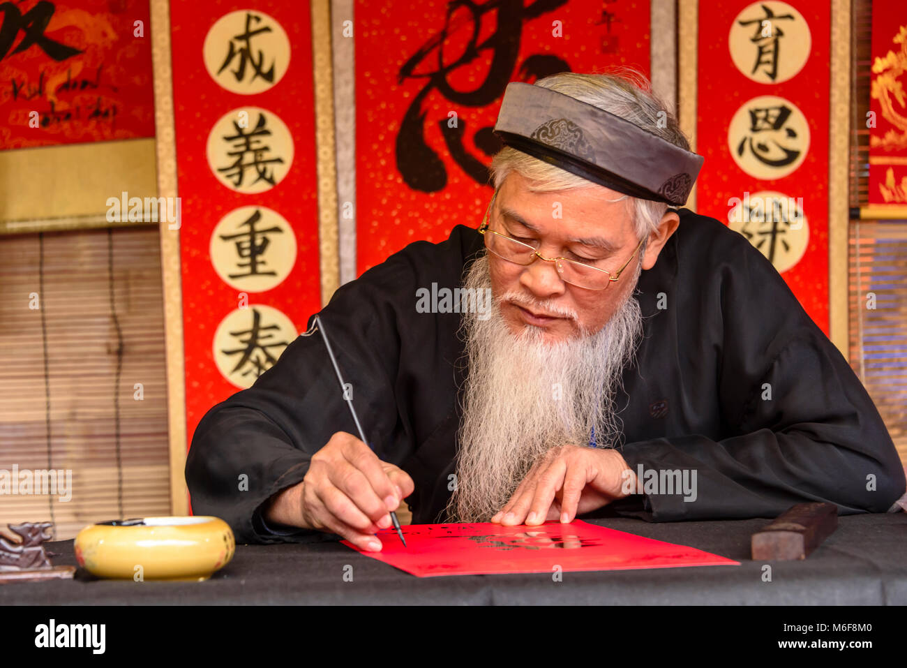 Vietnamese Beard
