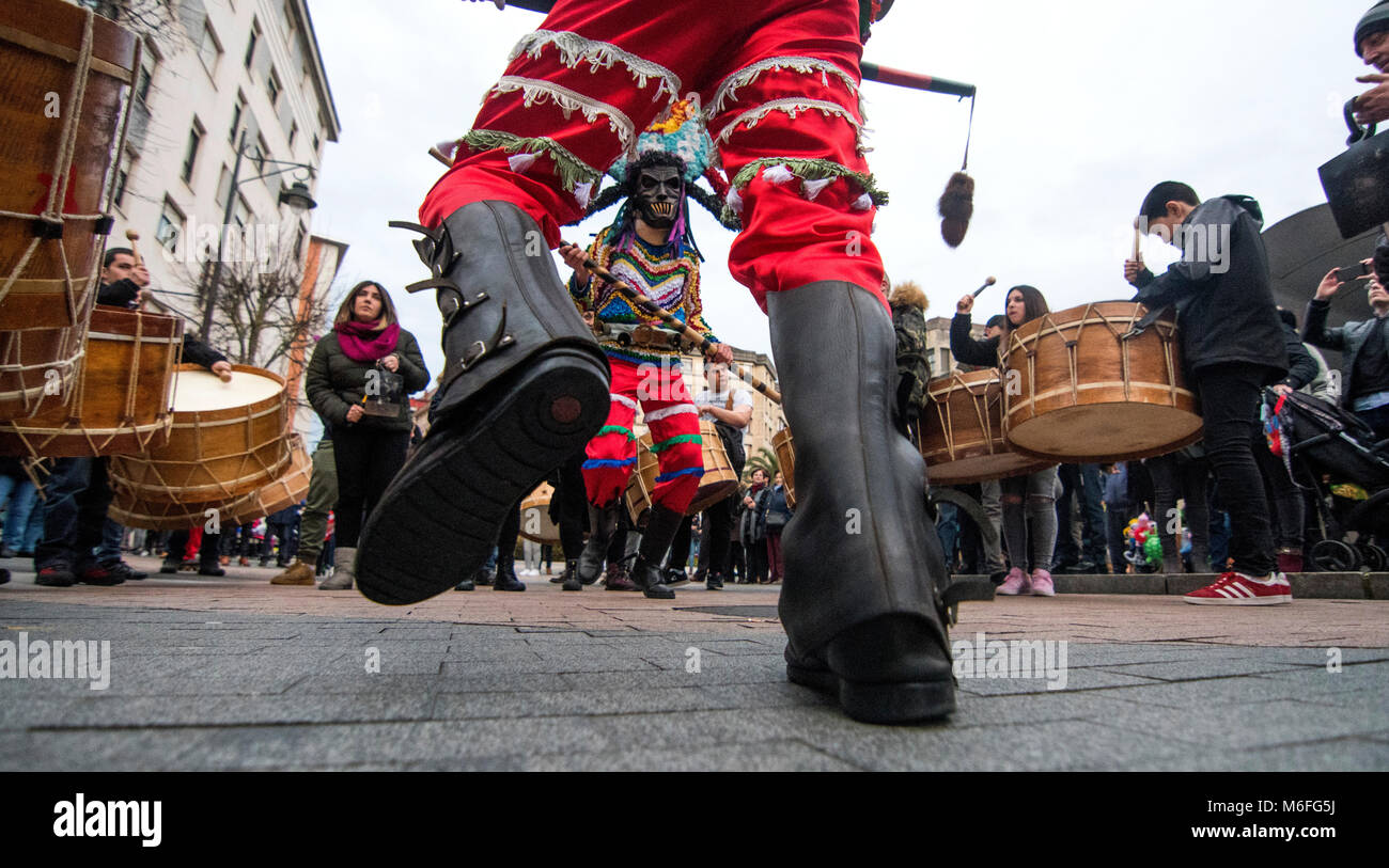 Siero, Spain. 3rd March, 2018. Two Boteiros, a traditional Spanish mask ...