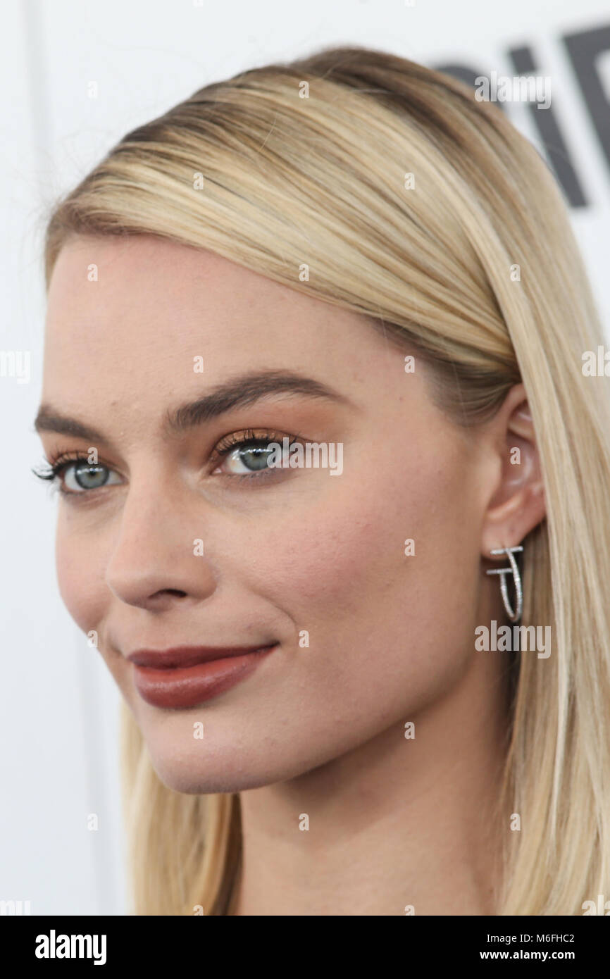 Santa Monica, Ca. 3rd Mar, 2018. Margot Robbie at The 33rd Annual Film ...