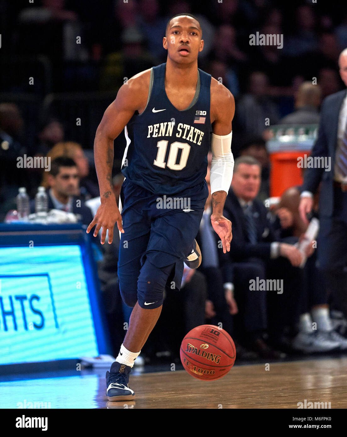 Purdue basketball court hi-res stock photography and images - Alamy
