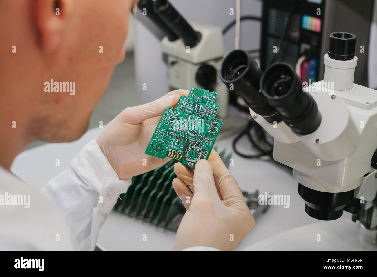 Microscope support hi-res stock photography and images - Alamy