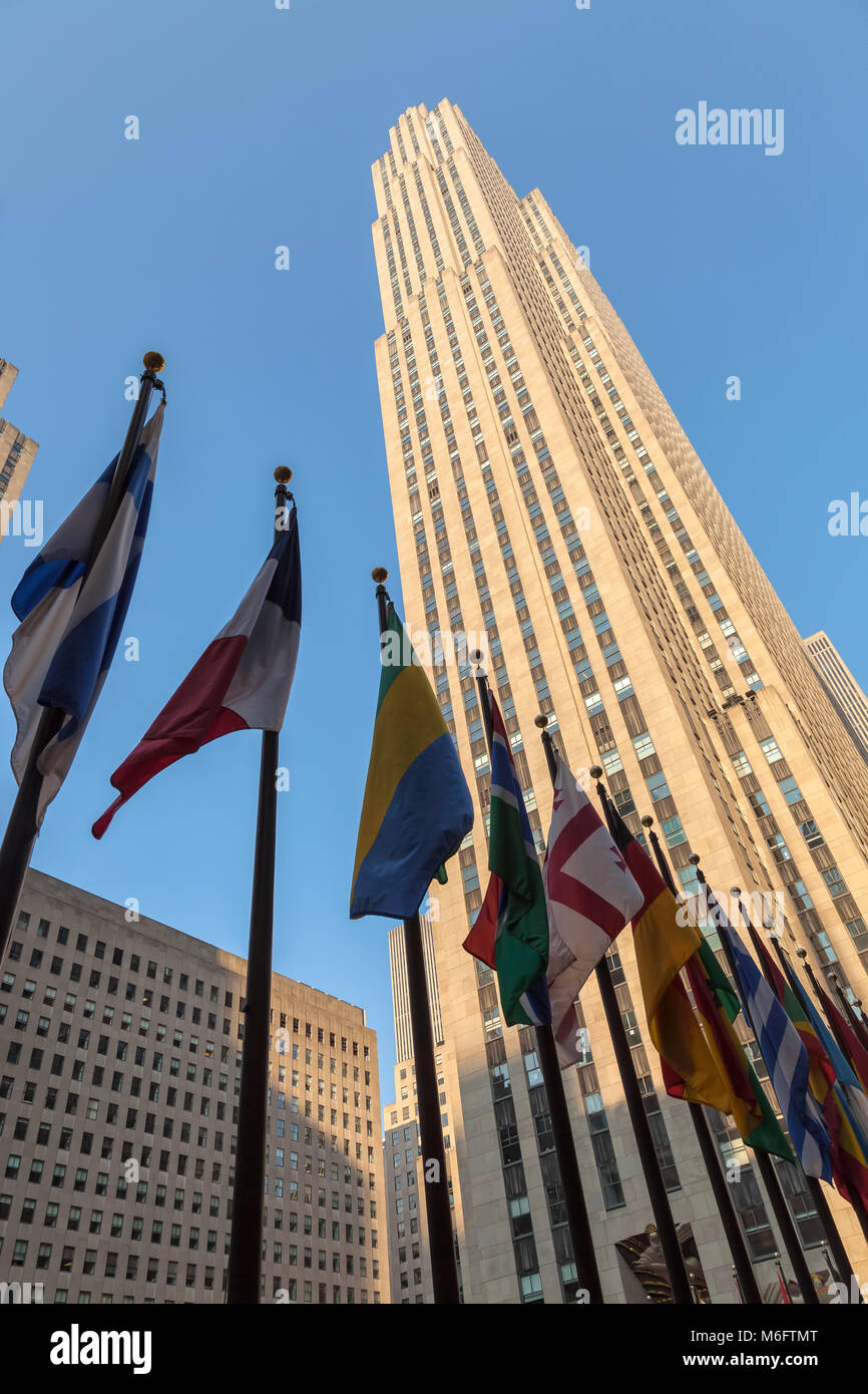 The Rockefeller Building and the world nations flags in New York City ...
