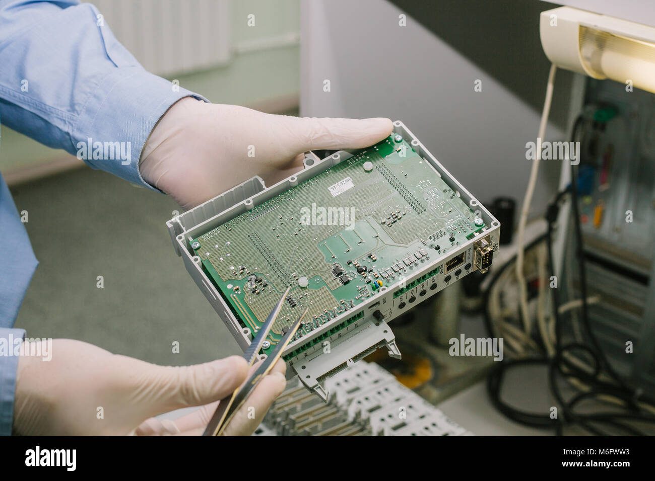 Pcb inspection microscope hi-res stock photography and images - Alamy