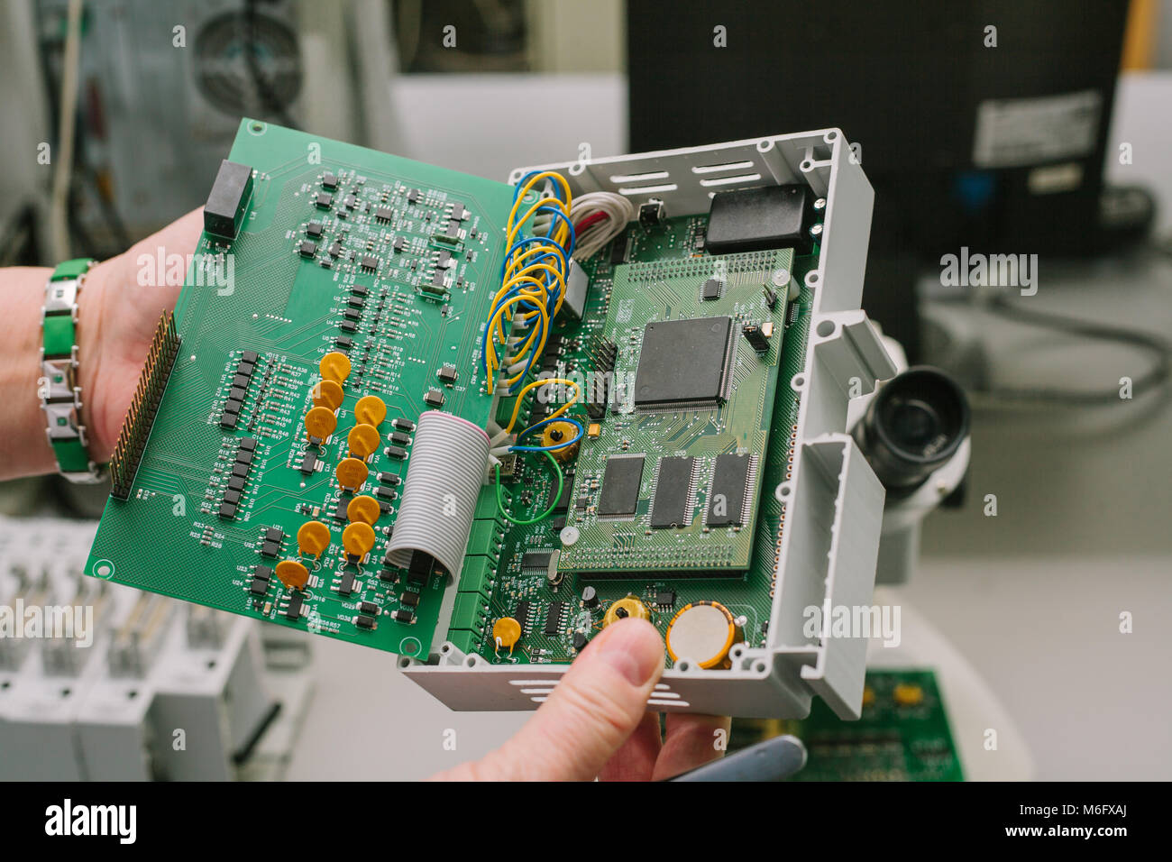 Pcb inspection microscope hi-res stock photography and images - Alamy