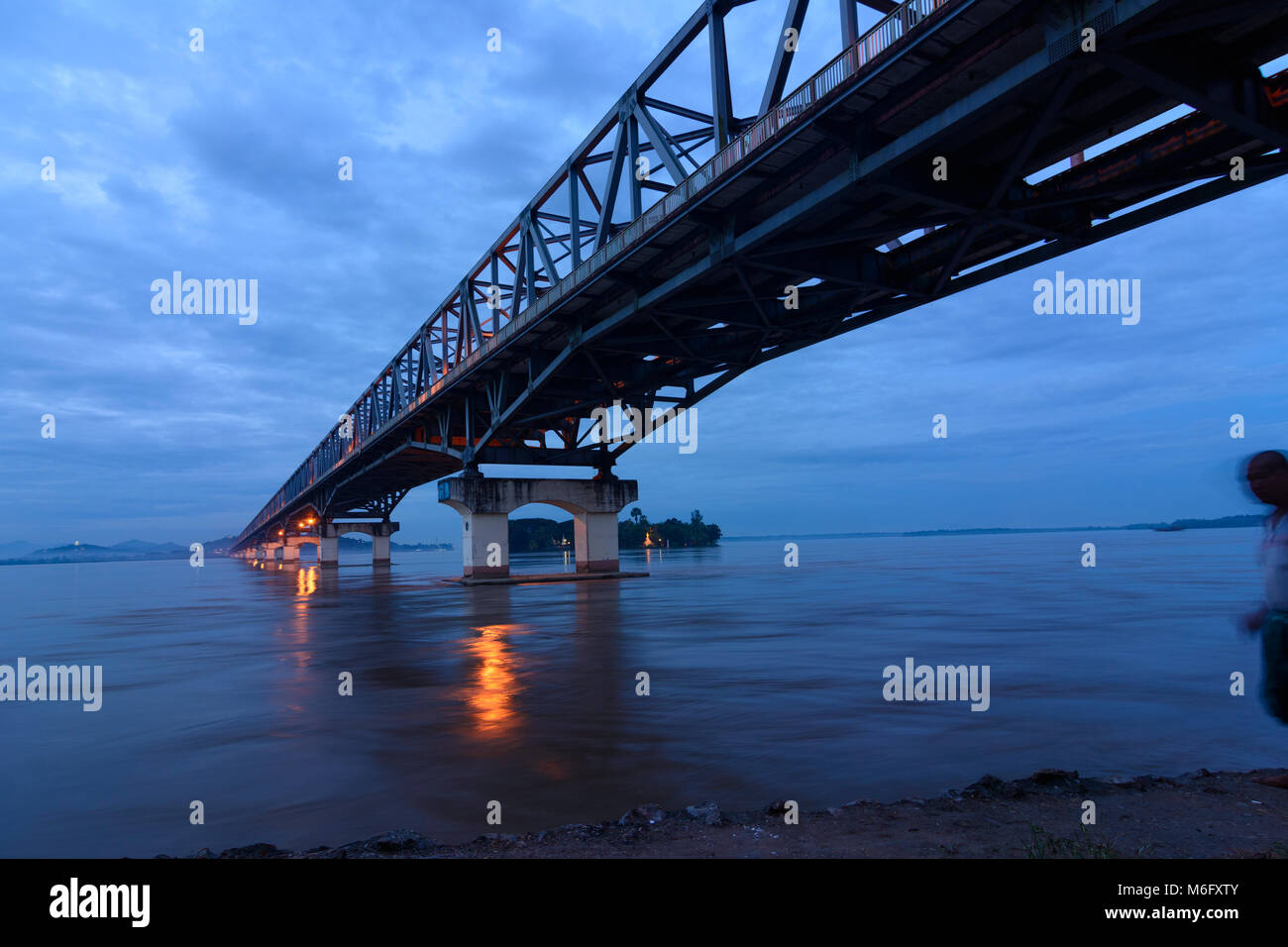 Thanlwin salween bridge river hi-res stock photography and images - Alamy