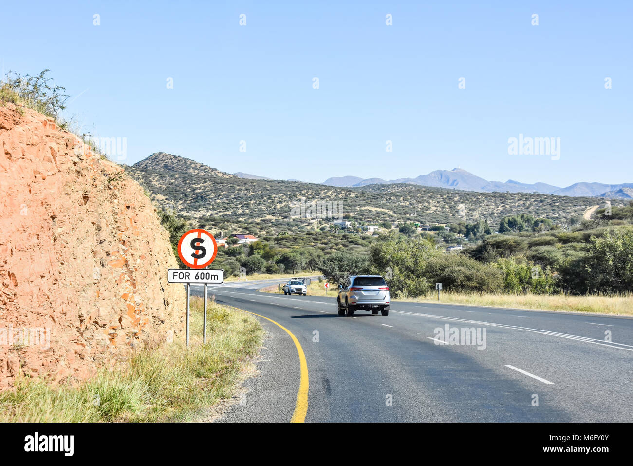 A street view of the highway from the international airport to Windhoek ...