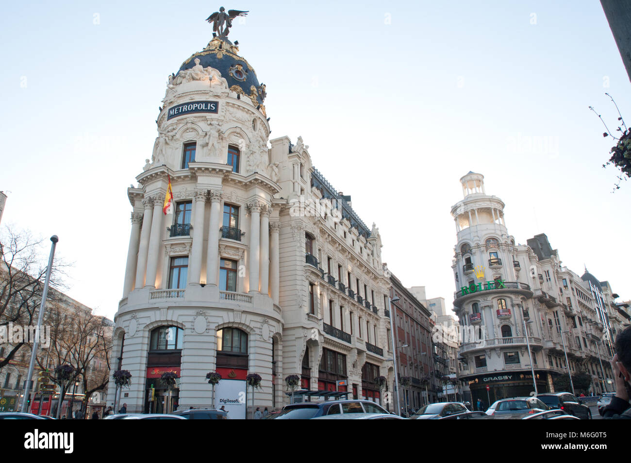 Metropolis building, Madrid, Spain Stock Photo - Alamy