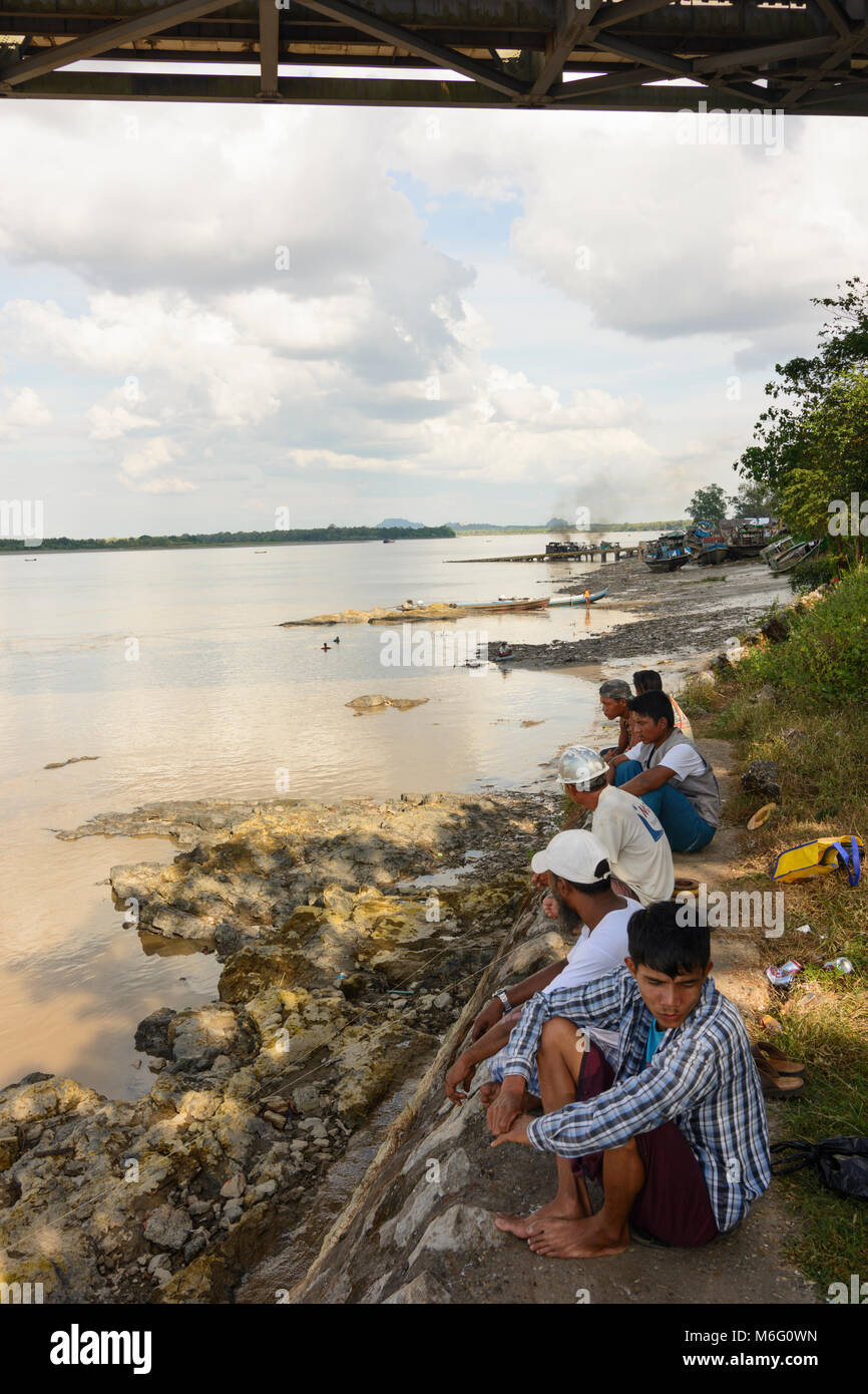 Fishing at the mon bridge hi-res stock photography and images - Alamy