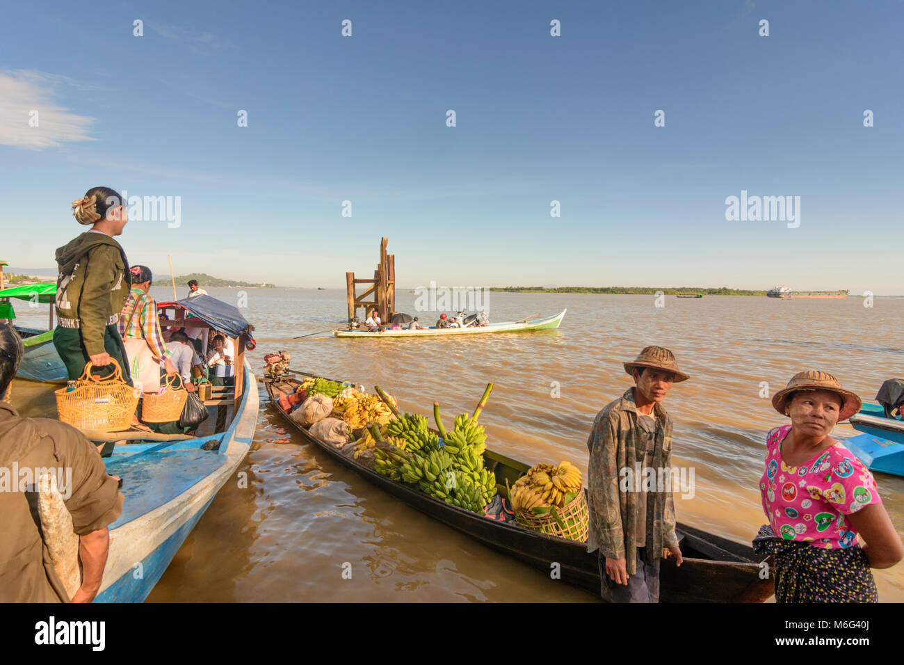Myanmar mawlamyine ferry hi-res stock photography and images - Alamy