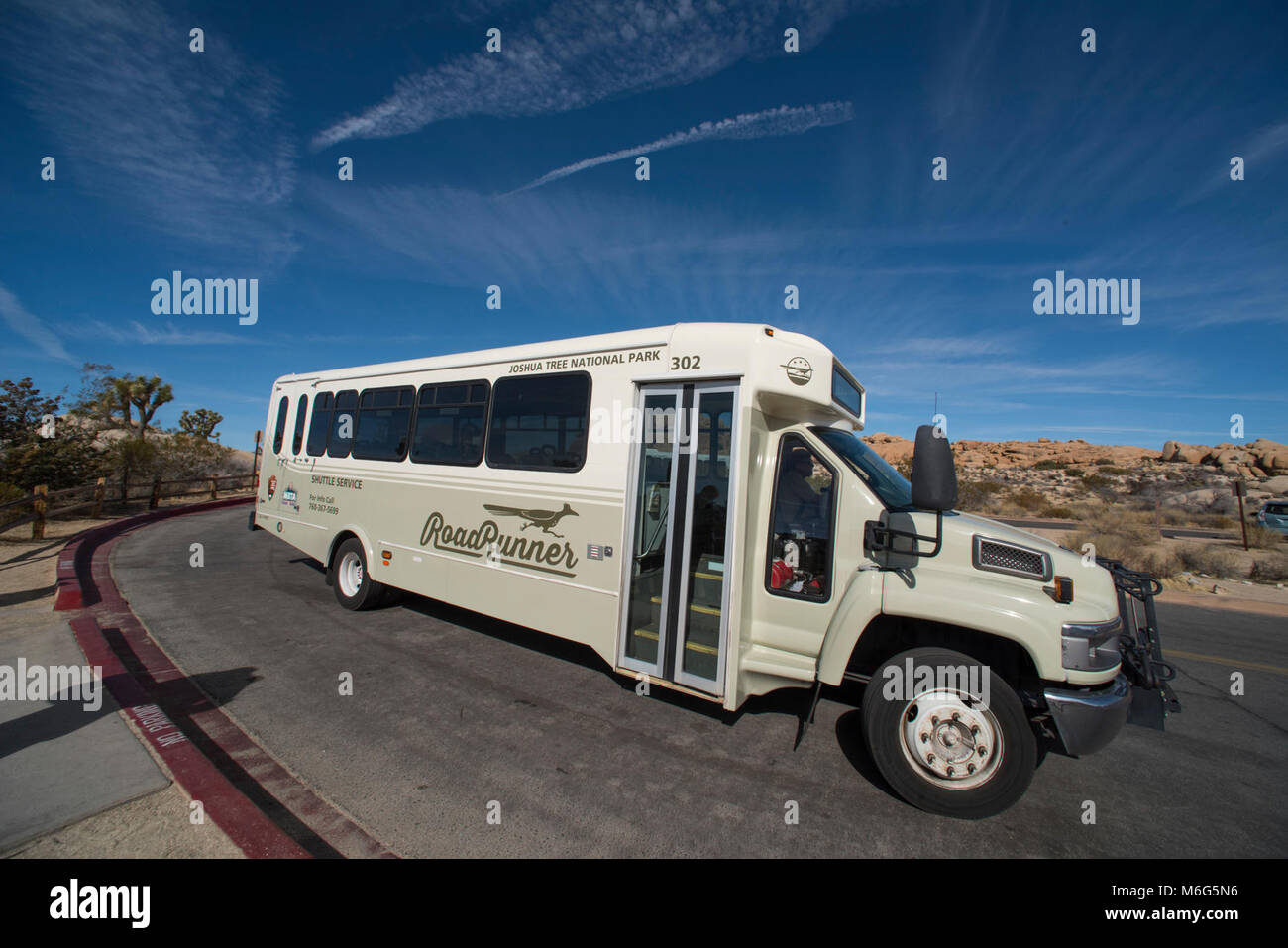 Roadrunner Shuttle at Jumbo Rocks Stock Photo - Alamy