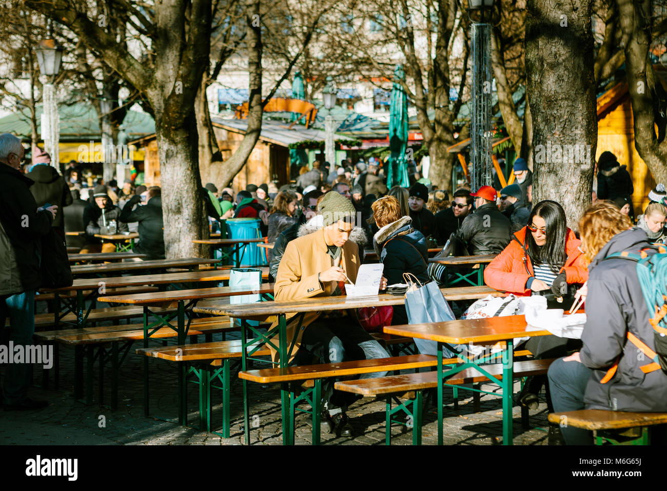 Marienplatz munich cafe hi-res stock photography and images - Alamy
