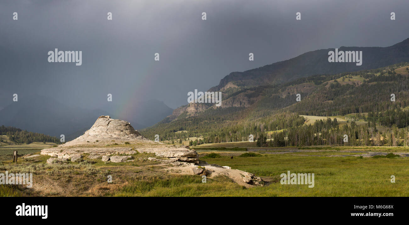 Soda Butte Cone, Northern Range Stock Photo - Alamy