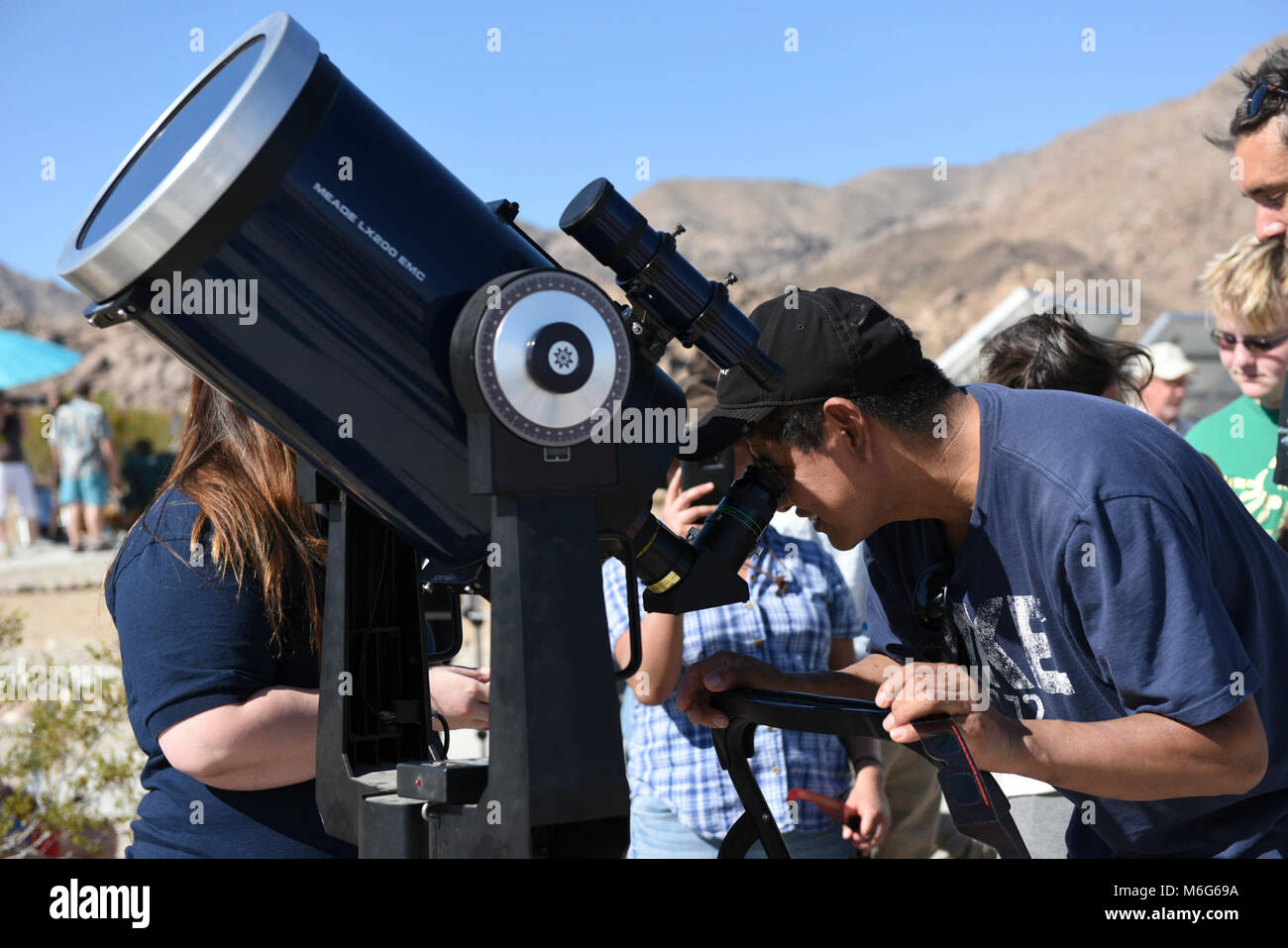 Solar Eclipse Viewing Event Stock Photo - Alamy