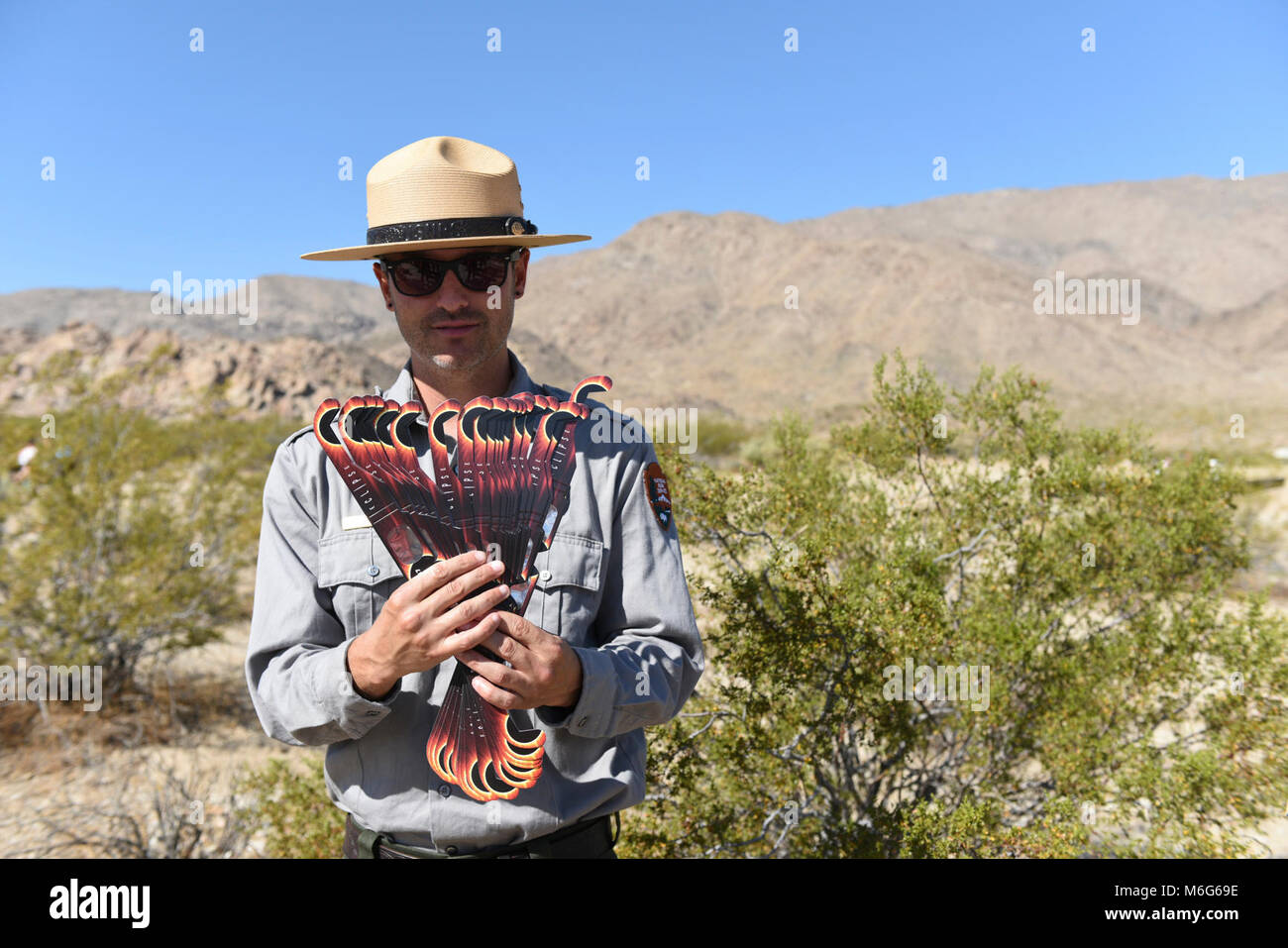 Solar Eclipse Viewing Event Stock Photo - Alamy